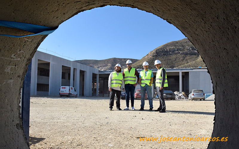 El templo de Kimitec se levanta / The temple of Kimitec rises ...